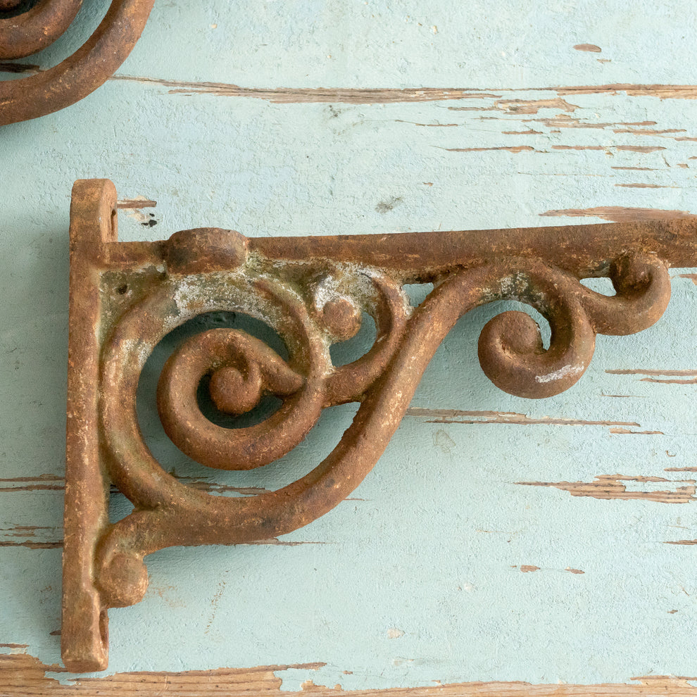 Decorative Rustic Cast Iron Shelf Brackets – Goose Home and Garden