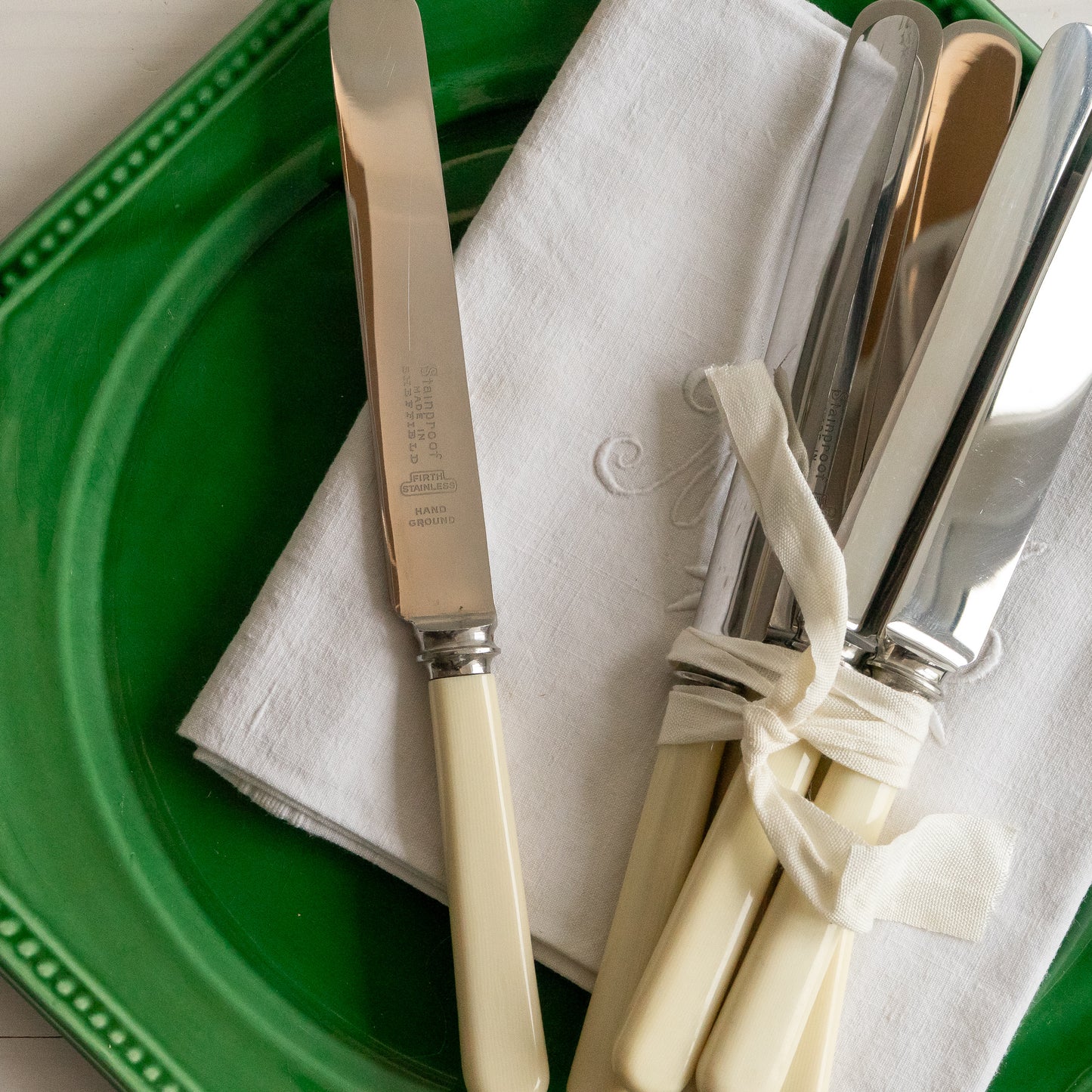 Vintage set of 6 Large Faux Bone Handle Dinner Knives – Goose Home and ...